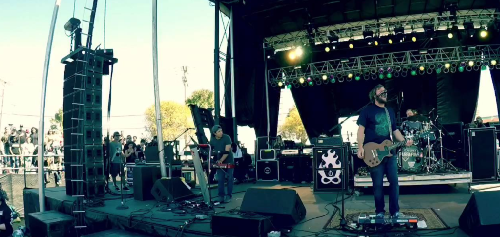 Live from Cali Roots – Llacuna